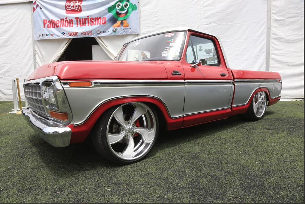 EXHIBIR N M S DE 200 CAMIONETAS CL SICAS EN LA 5 MEGA EXPOSICI N EXHIBIR N M S DE 200 CAMIONETAS CL SICAS EN LA 5 MEGA EXPOSICI N
