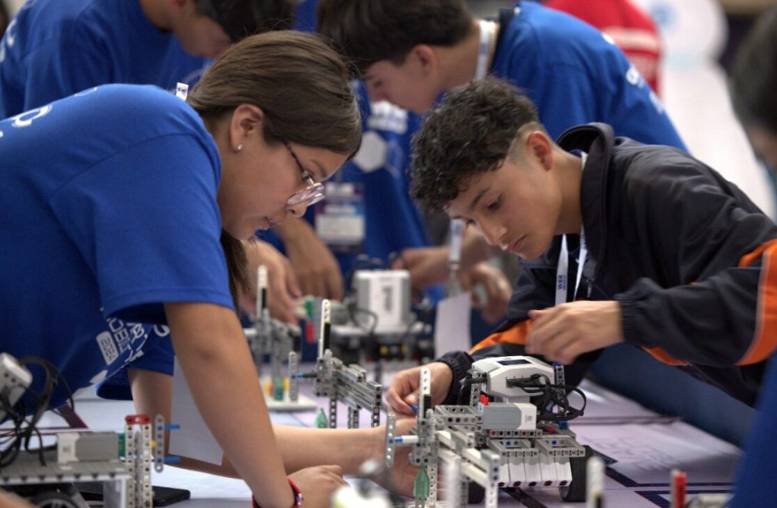 ESTUDIANTES DEL SABES LOGRAN SU PASE AL TORNEO NACIONAL DE ROBÓTICA WER ...